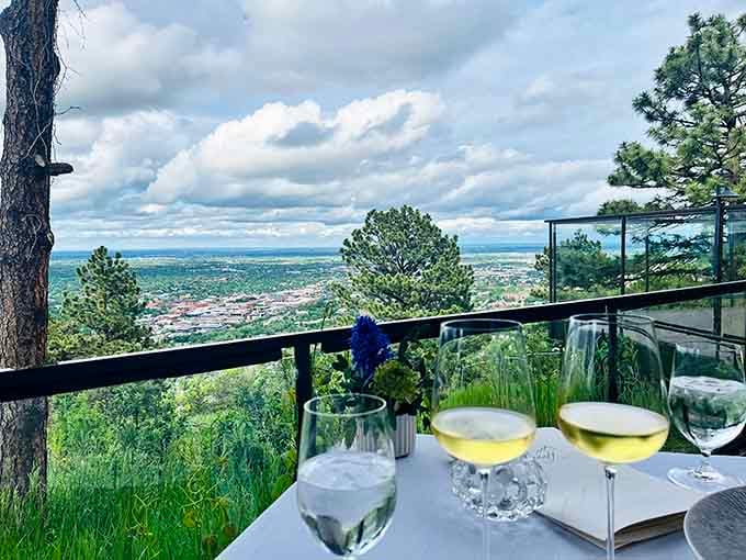 When your table overlooks an entire valley, suddenly every meal becomes a special occasion worth celebrating.