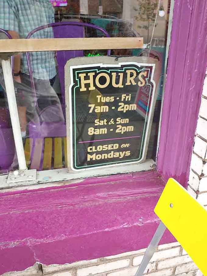 Closed Mondays means they're resting up to sling more fresh donuts the rest of the week, which seems fair.