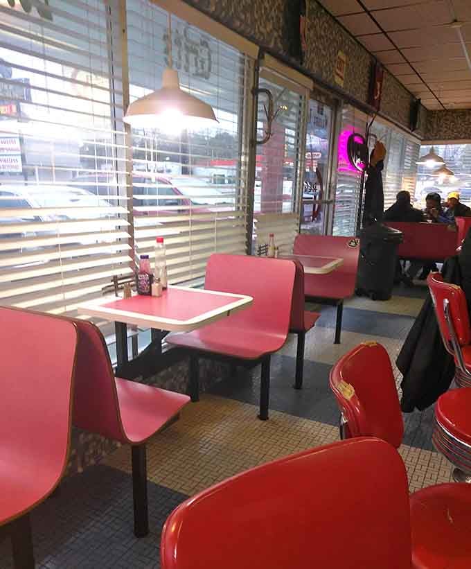 Red booths by the window offer front-row seats to Montgomery mornings and people-watching with your pancakes.