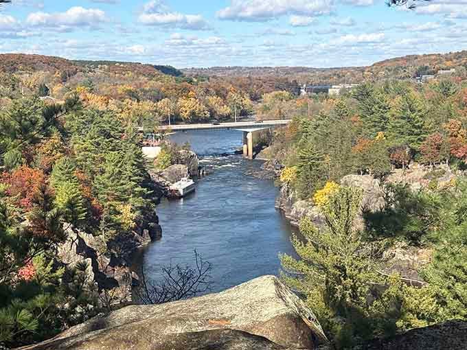 The St. Croix River cuts through rock like butter, given enough millennia to work its magic.