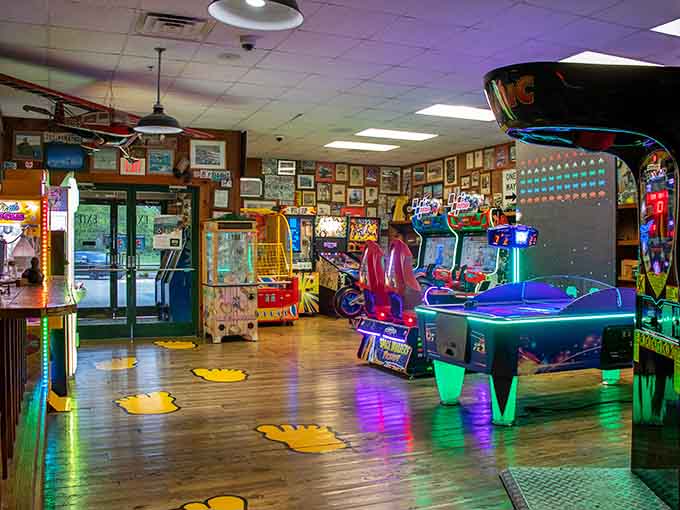 Arcade games glowing near the entrance keep the grandkids entertained while you work on loosening your belt another strategic notch.