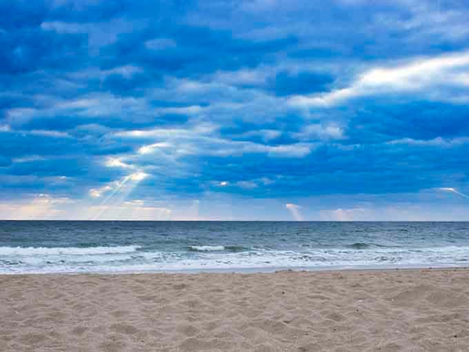 This is the view that makes you wonder why you don't live at the beach full-time already.