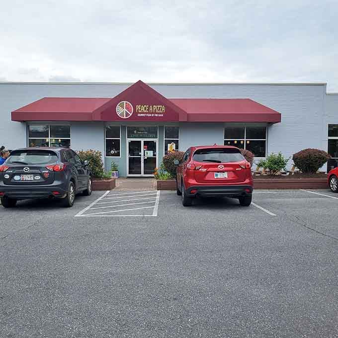 A full parking lot in front of a strip mall pizza joint is always the most reliable restaurant review.