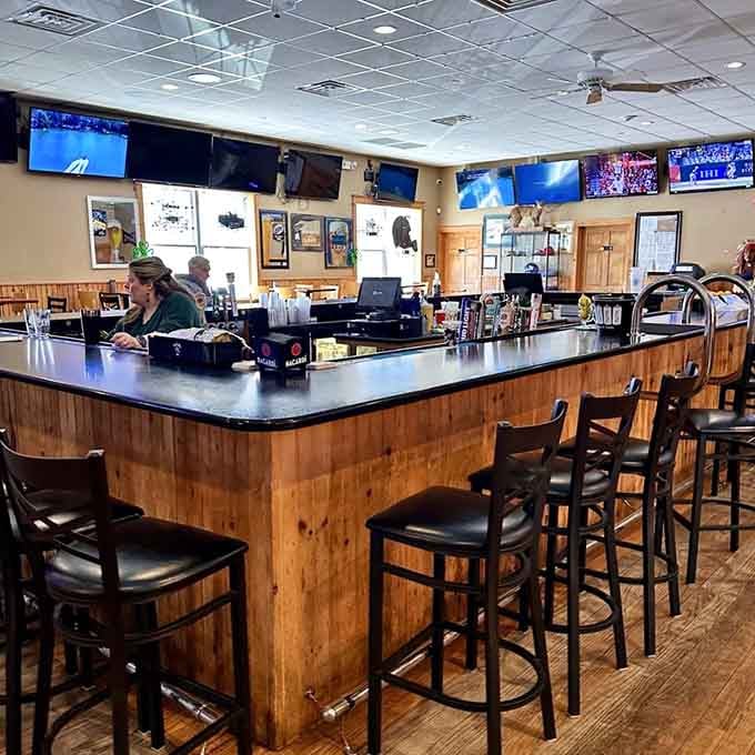 Pull up a barstool and settle in where wood paneling meets wildlife in the most New Jersey way possible.