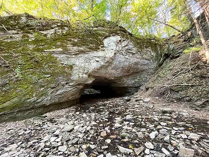 The cave entrance that stays cool year-round, Missouri's original air conditioning system since forever.