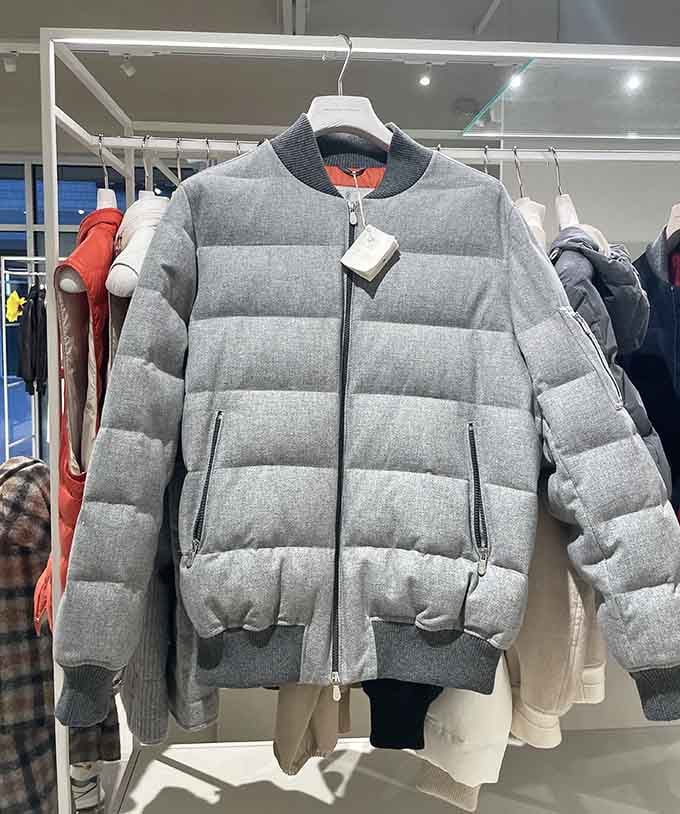 A puffer jacket that looks cozy enough to justify buying even though California winters are basically extended autumn elsewhere.