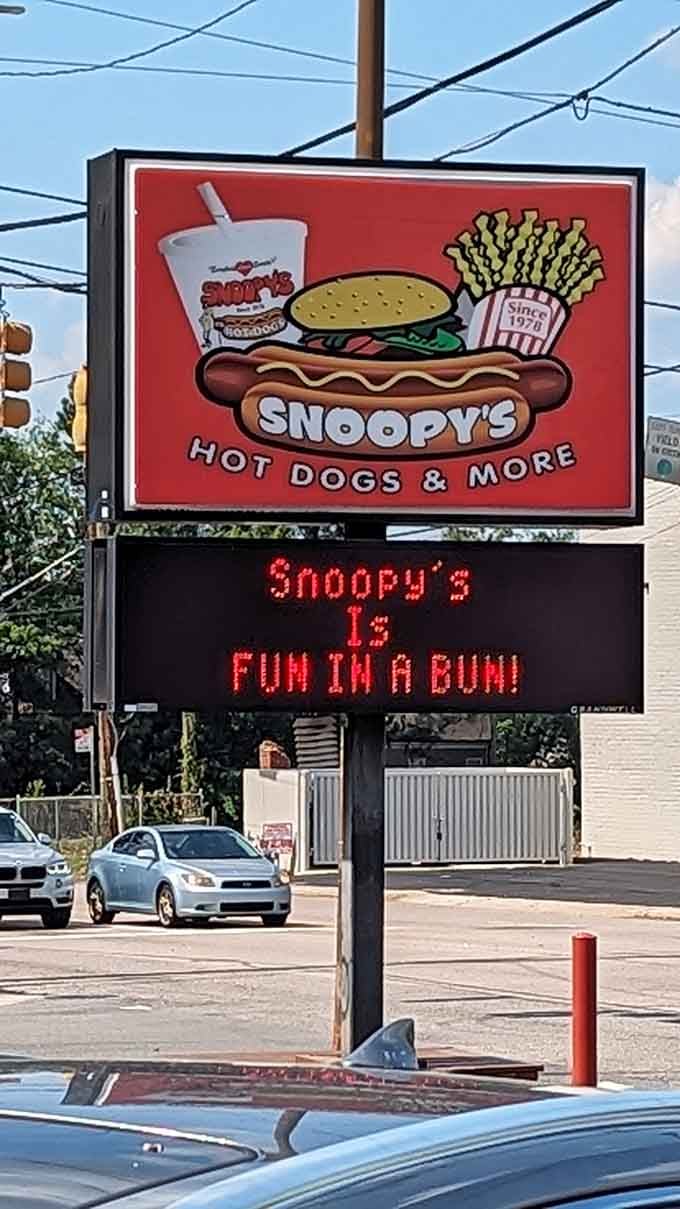 When your roadside sign reads "Fun in a Bun," you're clearly not taking yourself too seriously, bless you.