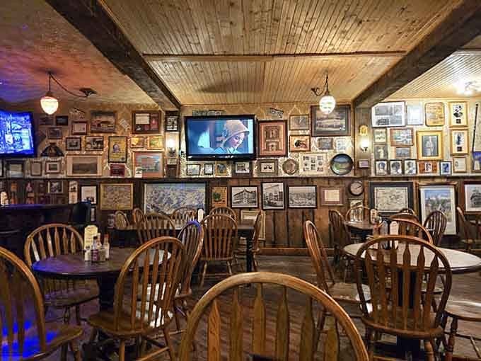 Tables surrounded by history where conversations flow as freely as they did over a century ago.