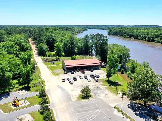 That aerial view shows just how perfectly positioned this steakhouse sits along one of Georgia's most beautiful rivers.