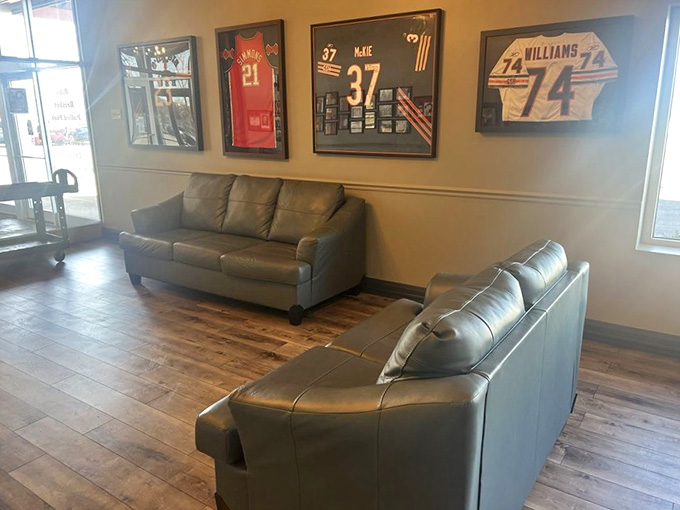 Framed jerseys on the wall and comfy leather couches make waiting for your table feel like visiting a friend's place.