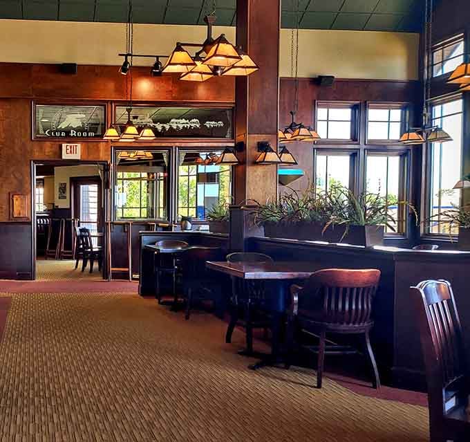 Multiple dining areas mean you can find your perfect spot, whether you want lively conversation or quiet contemplation.