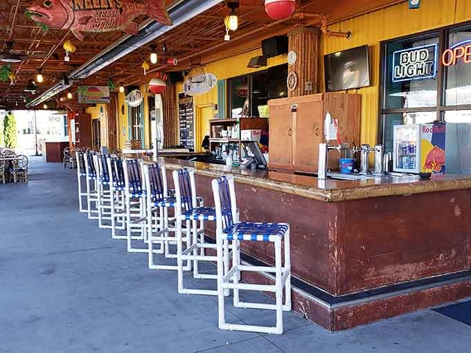 The outdoor bar lets you soak up sunshine with your cocktail, maximizing that vacation feeling.