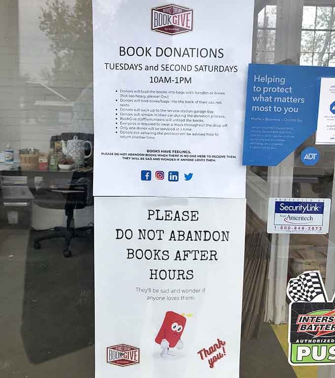 Clear donation guidelines posted on the door, gently reminding people that abandoned books have feelings too, apparently.