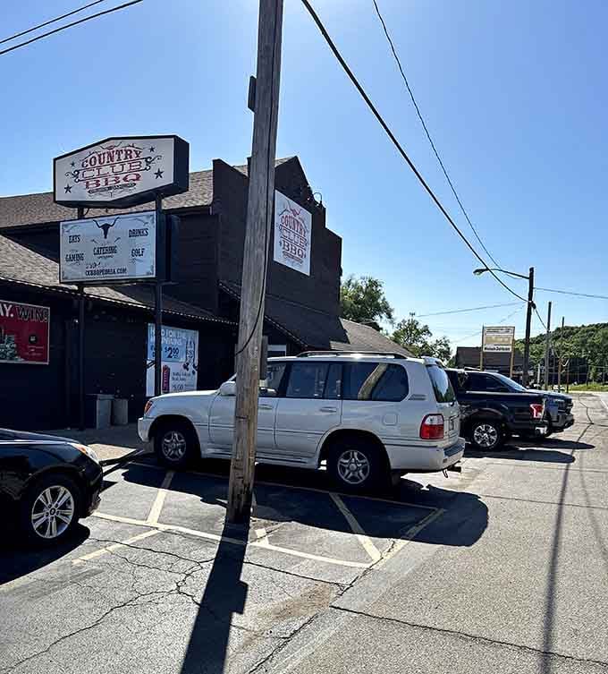 When the parking lot's this full, you know you've found something special that the locals are trying to keep secret.