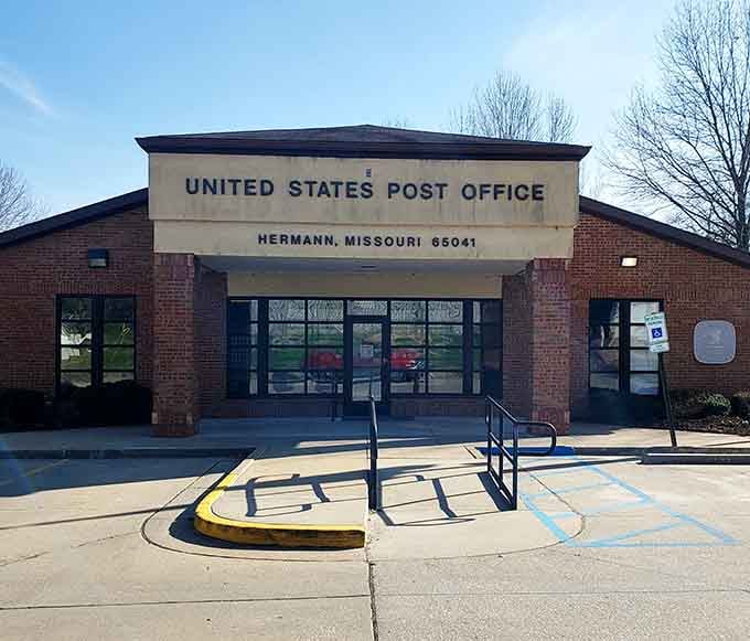 You know a town values tradition when even the post office maintains its classic mid-century dignity.