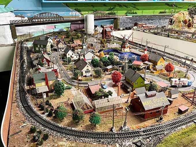 Suburban life in miniature, complete with homes, yards, and probably tiny neighbors borrowing cups of sugar.