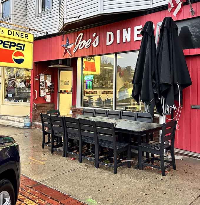 When the weather cooperates, grab a sidewalk table and become part of Lee's daily street theater.