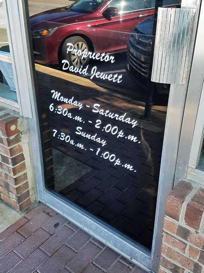 These hours mean business, opening early enough to catch the sunrise crowd and their appetites.