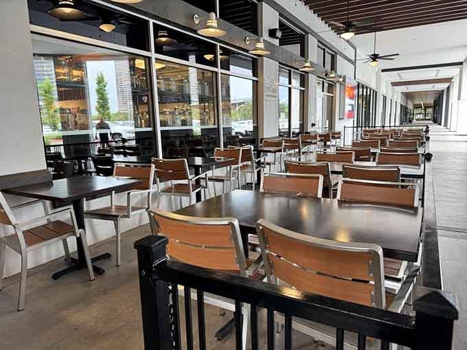 Outdoor seating means you can enjoy your towering pastrami sandwich while contemplating Houston's beautiful weather and your life choices.