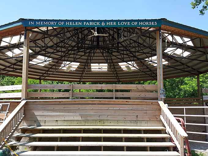 This arena stands as a tribute to Helen Fabick, honoring her love of horses and the healing power they bring.