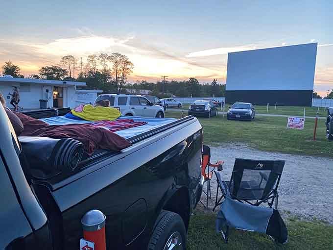 Sunset views and truck bed seating&mdash;this setup beats any streaming service's "continue watching" screen.