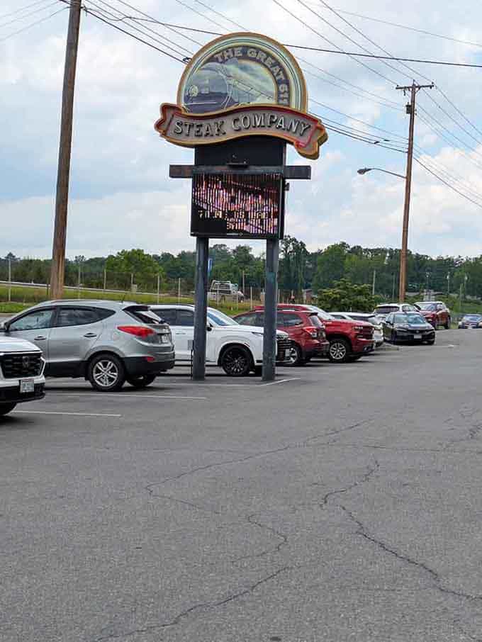 That packed parking lot tells you everything you need to know about how locals feel regarding this beloved dining destination.