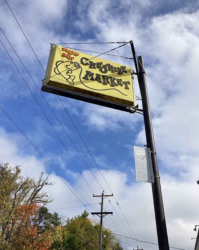 That cheerful yellow sign beckons hungry travelers down the country road to pizza paradise in tiny Galena, Ohio.