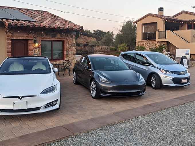 Easy parking means more time enjoying wine and less time circling lots like a vulture, thankfully.