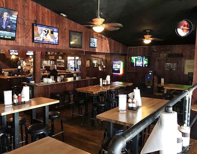 More wood paneling, more TVs, more tables &ndash; Country Club BBQ has room for everyone who loves seriously good smoked meat.