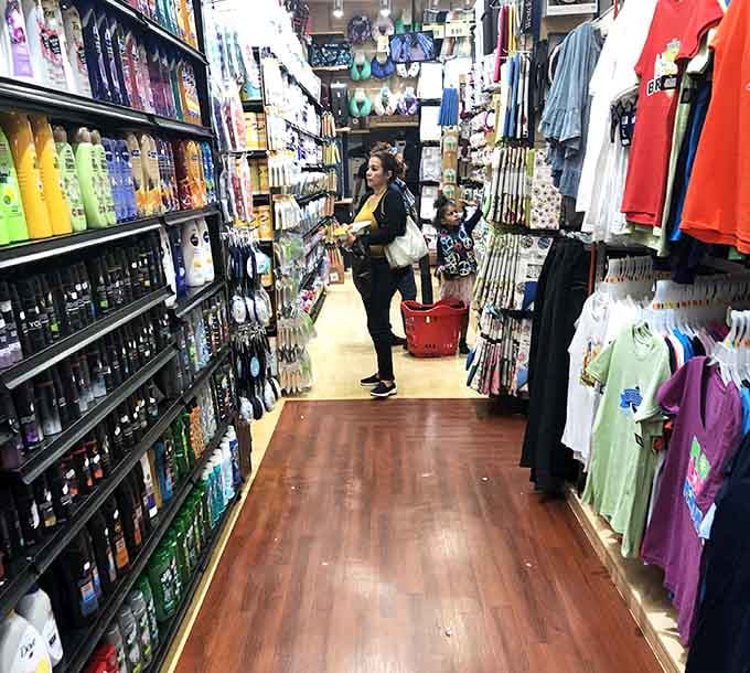 Real shoppers discovering real deals, living their best budget-friendly lives one aisle at a time.