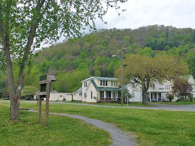 Tree-lined streets and mountain backdrops create the kind of peaceful setting that makes you forget what day it is.