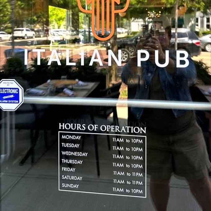 Open seven days a week from 11 AM, because good Italian food shouldn't require advance planning.