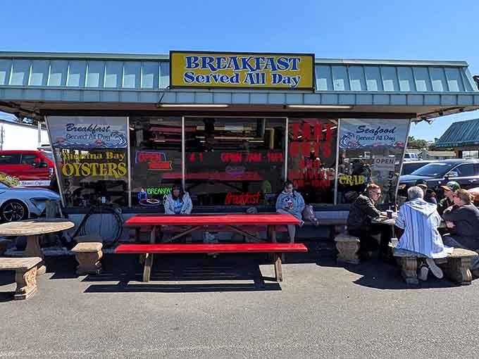 Outdoor picnic tables where you can enjoy your monster burger while contemplating the Pacific Ocean and your life choices.