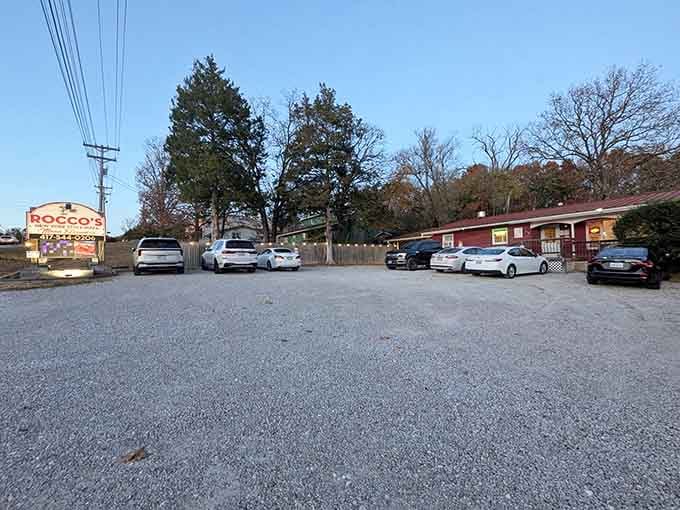 Gravel parking lot that's seen more satisfied customers than most fancy restaurants' valet stands combined.