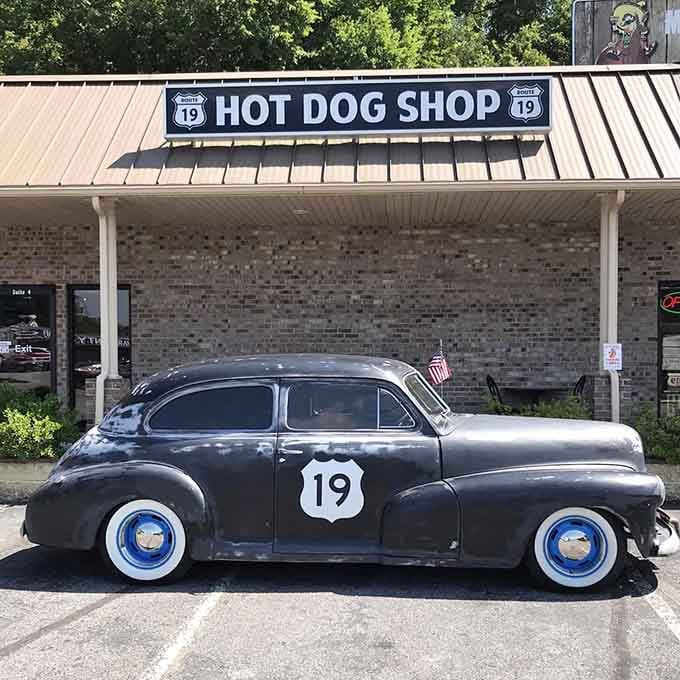 When a car this cool parks outside, you know the food inside has to live up to the hype.