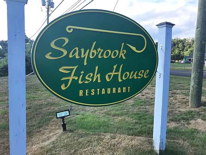 That sign outside promises fresh seafood inland, and it delivers on every single delicious word.