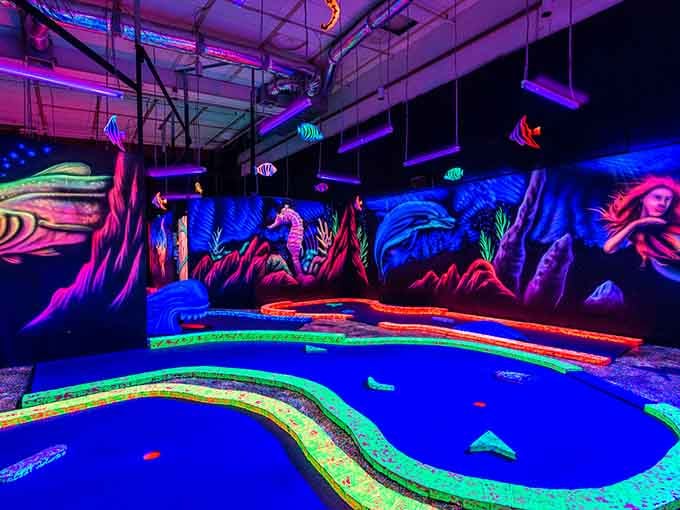 Seahorses float overhead in this underwater fantasy where your biggest concern is navigating the glowing obstacles below them.