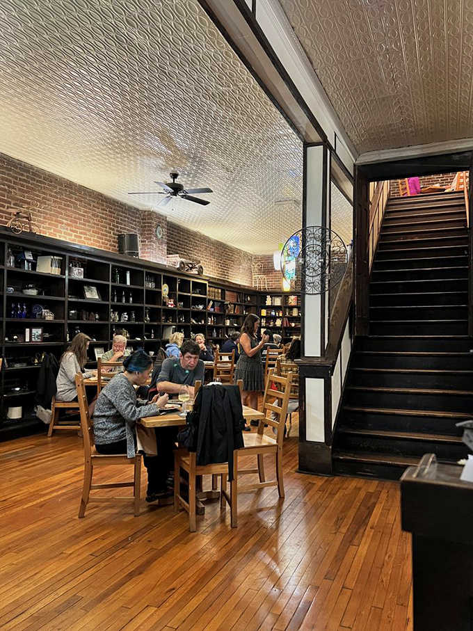 Diners settling in for a meal look relaxed and happy, which is exactly how you'll feel after your first bite.