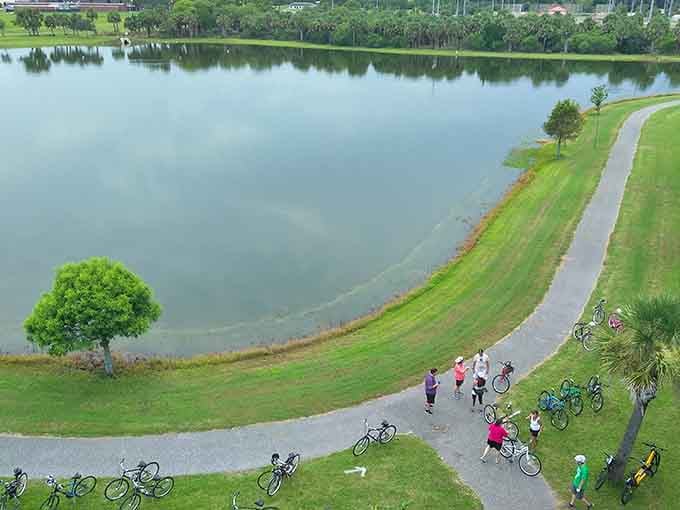 Chain of Lakes Park connects waterways and walking paths, perfect for burning off that Dixie Crossroads dinner guilt-free.