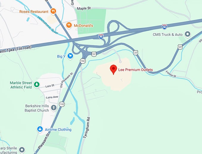 16. lee premium outlets map