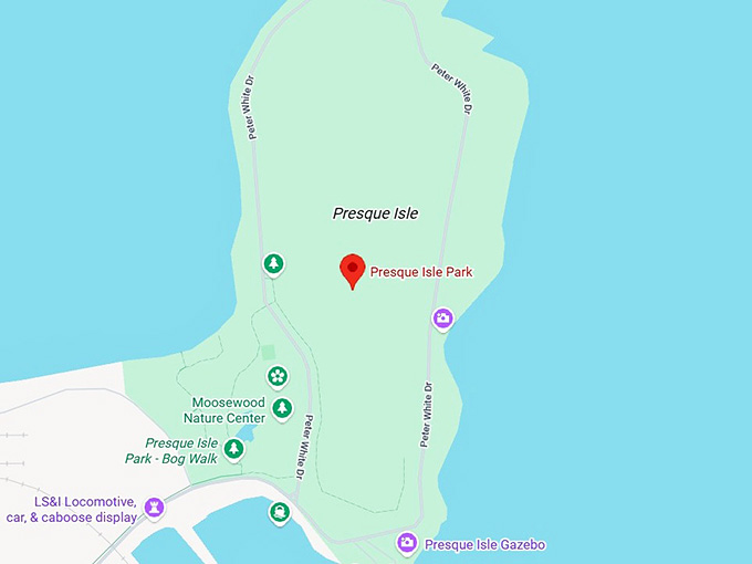 16. presque isle park map