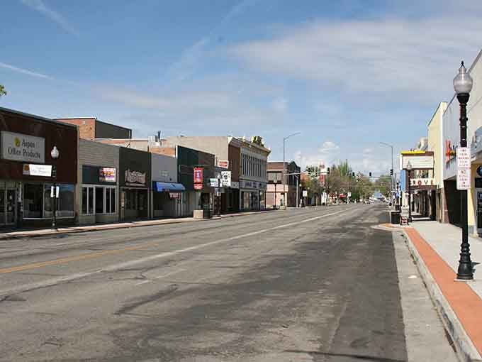 Wide-open streets and endless blue skies make Alamosa feel like the Colorado you remember from old postcards.
