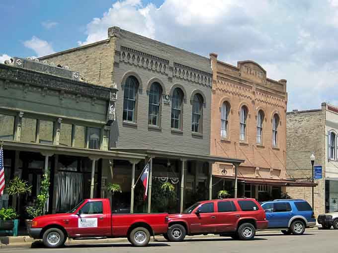 These historic storefronts have witnessed more good meals than your favorite stretchy pants ever will.