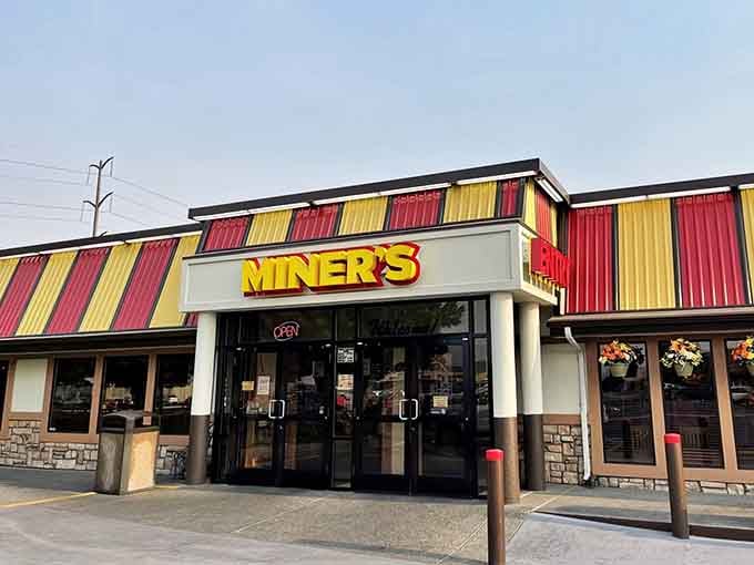 Those cheerful red and yellow stripes promise serious comfort food hiding behind these welcoming doors in Yakima.