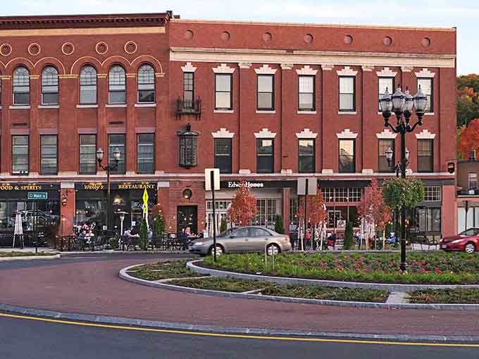 The vintage street lamps and autumn colors create the perfect backdrop for an afternoon of serious eating.