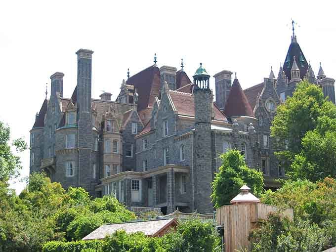 Rising from the trees like a storybook dream, those mismatched towers create an architectural symphony worth the boat ride.