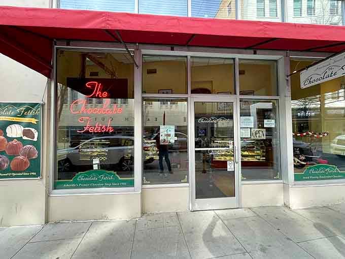 Glass cases filled with handmade treasures visible from the sidewalk&mdash;window shopping has never been this tempting.