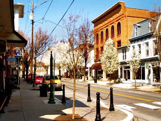 Main Street looks like Norman Rockwell painted it, then added trees and actual nice people who wave back.