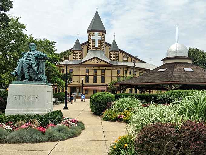 The Great Auditorium stands proud, proving that wooden cathedrals can absolutely have beachy vibes too.