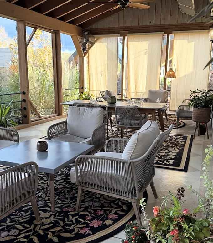 Floor-to-ceiling windows and cozy seating make you want to cancel all your other plans indefinitely.